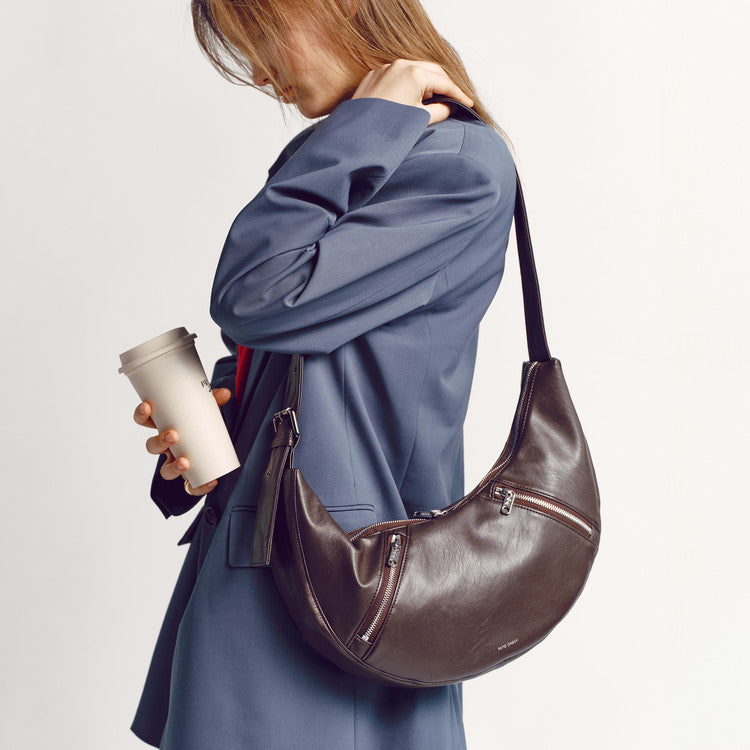 apple sling bag M nappa chocolate